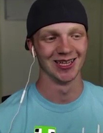 Watch UnspeakablePlays S06-E14 | Free TV Shows | Fawesome TV