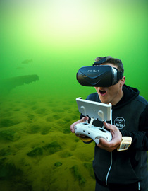 Watch S04 E08 - Can My Underwater Drone Locate Scott's Sunken Boat ...