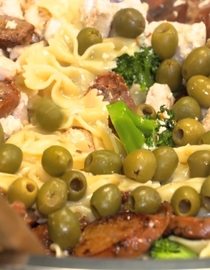 Watch Firehouse Kitchen S01-E02 | Free TV Shows | Fawesome TV