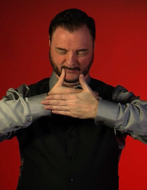 Watch Sign with Robert S01-E26 | Free TV Shows | Fawesome TV